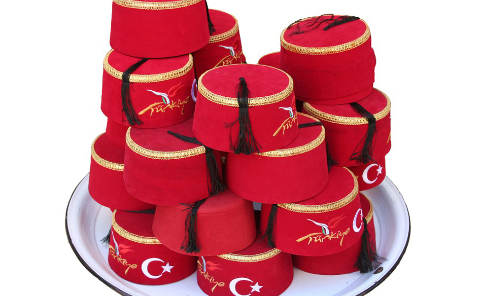 Fez – Dream Meaning and Symbolism | Dream Glossary